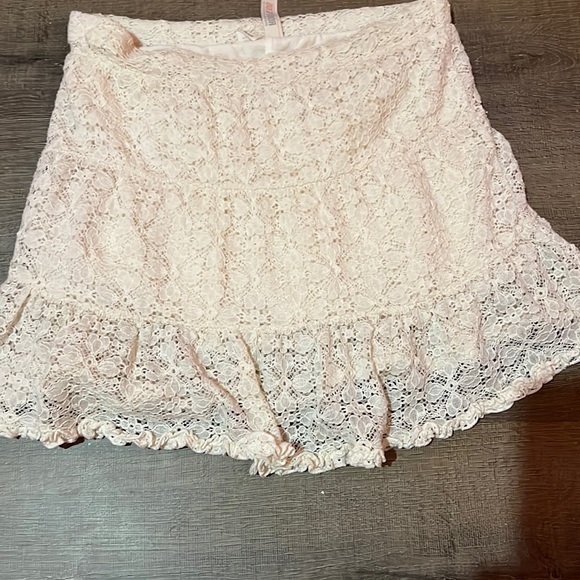 Route 66 | Bottoms | Adorable Cream Colored Lace Skort For Girls With ...